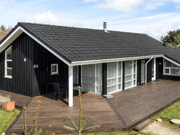 5 Star Holiday Home In Løkken - Dania