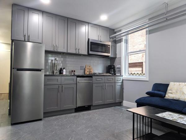 Independent Unit In Historical House Close To Nyc - Brooklyn, NY