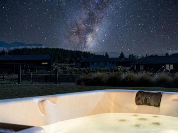The Games Room - Epic Views & Mancave Magic - Twizel