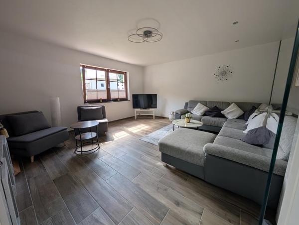 Ferienwohnung Hornblick Mit 1 Doppelbett Und 2 Schlafsessel Mindestaufenthalt 2 Nächte - Rheinbach