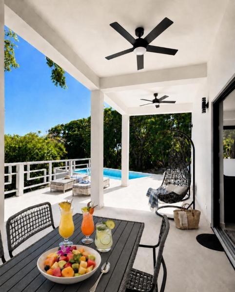 Terra Chula Resort Nature & Ocean Retreat - Islas de la Bahía