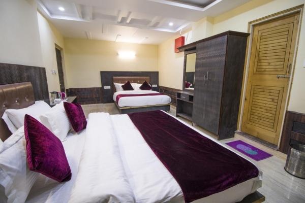 Ayushkama Cottage #Naddi Sunset Point#free Parking#cricket Stadium8 Km#mcleodganj 2 Km- Bhagsunag 4 Km - Dharamshala