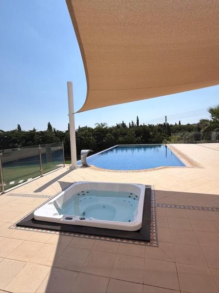 The Sea Breeze - Protaras