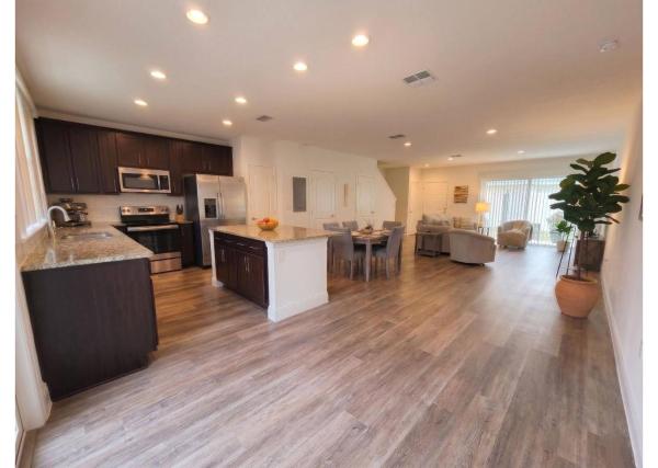 Resort-style Home In Gated Community With Ammenities Close To Mco And Parks! - St. Cloud, FL