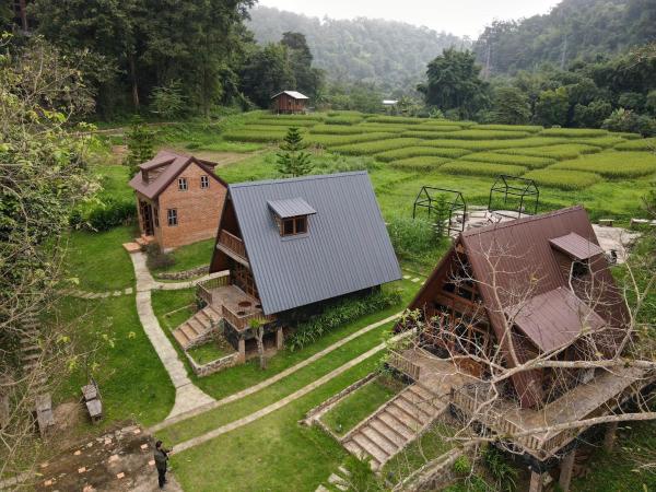 Ban Kaew Mo Ra Glamping & Restaurant - Mae Hong Son