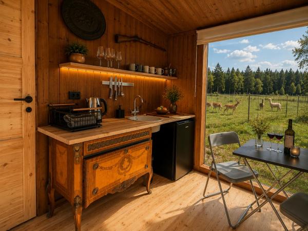 Glass Cabin By The Lake With Hot Tub Near Alpaca And Deer Park - Latvia