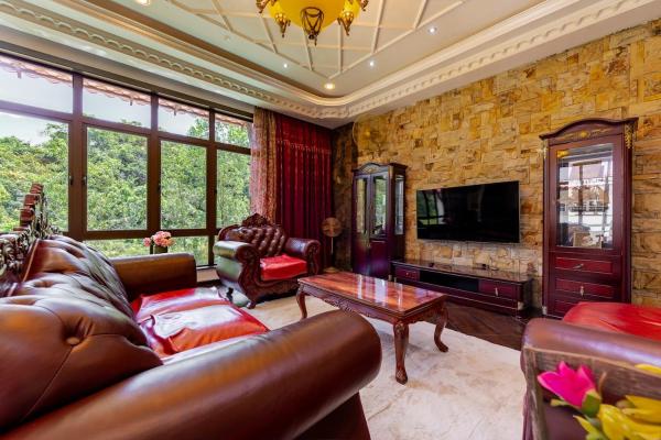 Grand Pinewood Villa 7room 5bath 19pax Templerpark, Rawang - Rawang