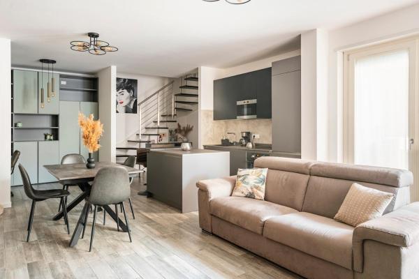 Elegant Apartment In Monza Sant'alessandro - Monza