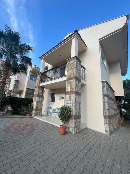 Luxury Villa With Olympic Pool At The Foot Of Babadağ - Hisarönü