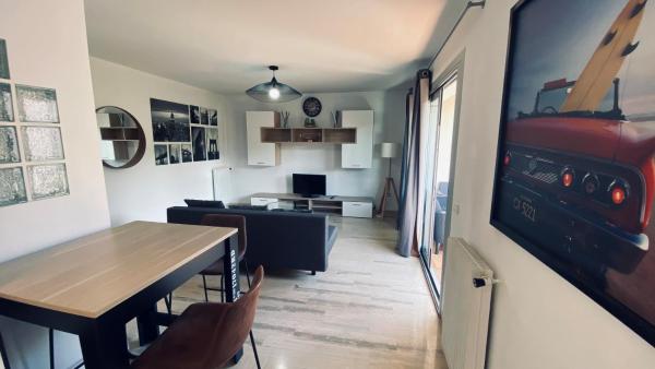 Cosy Apartment With Terrace & Parking - Antibes
