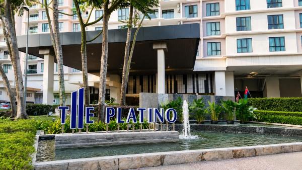 The Platino Apartment Nr Paradigm Mall By Our Stay - Senai