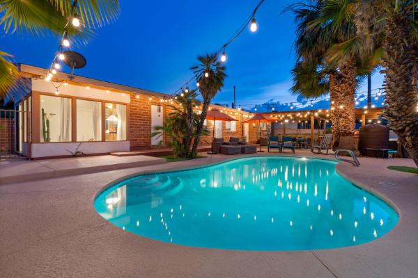 Casa Serena Pool Spa Putting Green & Yoga Room - Tucson, AZ