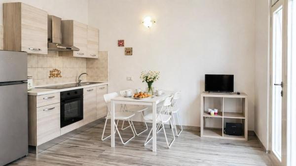 Apartment Near Rifredi Station Close To Florence Center - Florenz