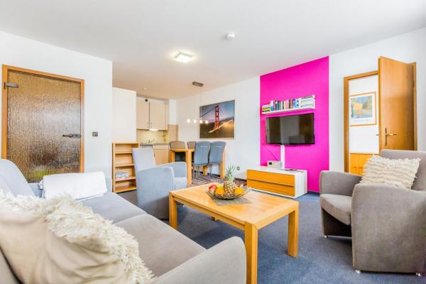 Residenz Meeresbrandung 47, 3-raum Whg. Mit Loggia Zum Norden,3 X Tv, Schwimmbad, Sauna, Pkw-stellplatz ,Wlan ! - Duhnen