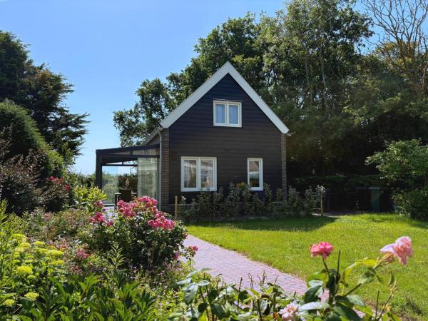 Sfeervol Vakantiehuis Met Airco En Grote Tuin In Centrum Domburg - Domburg