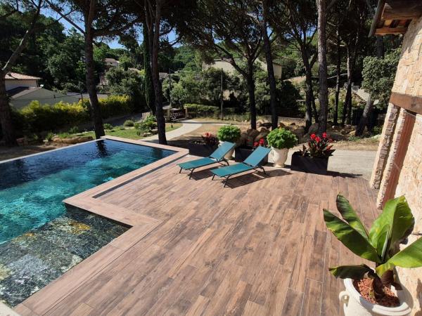 Maison Indépendante De 26m2 Avec Jardin, Climatisation Et Accès Piscine L'été - Drôme