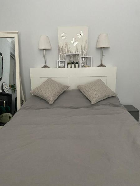 Spacious Double Studio-style Room - Bromley