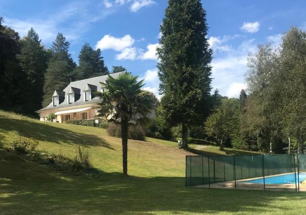 Charming House, Pool And Pyrenees View - Pau
