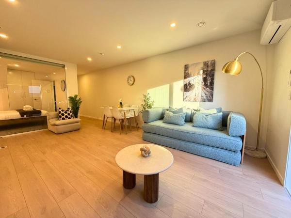 The Moorhouse Residence Cozy And Central - West Coast
