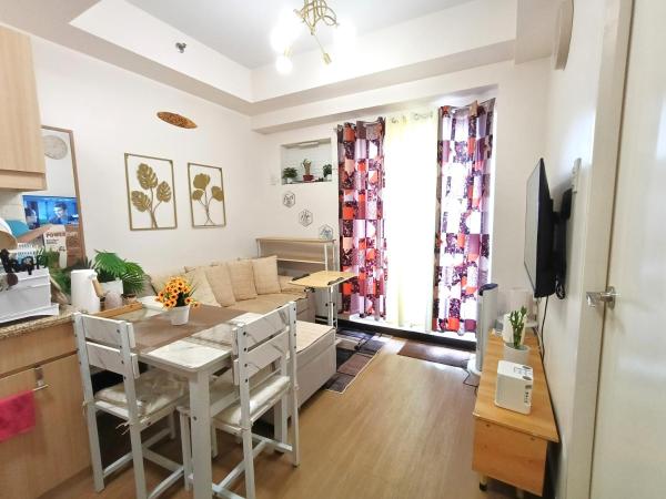 Sami's Cradle At The Celandine - Quezon City