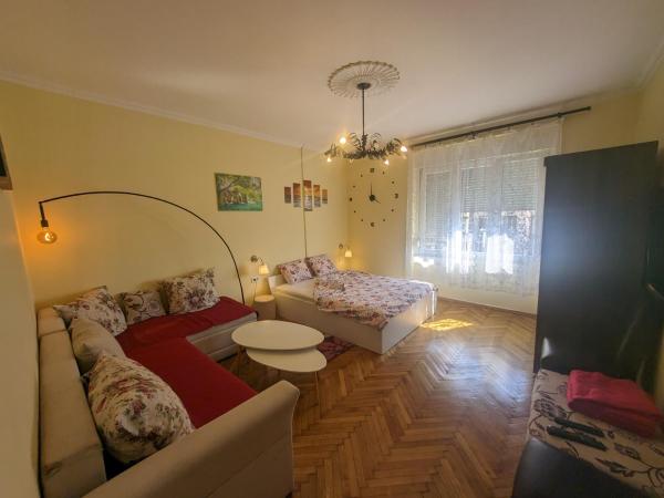 Spacious 2 Bedroom Apartment On Obilicev Venac - Red Rouz - Belgrado