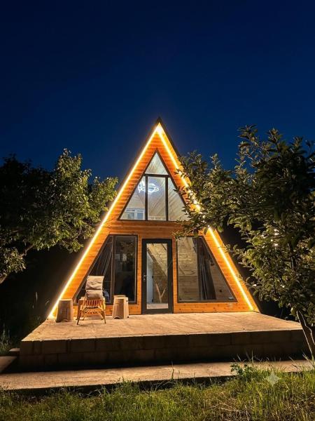 A-frame House Tosor - 키르기스스탄