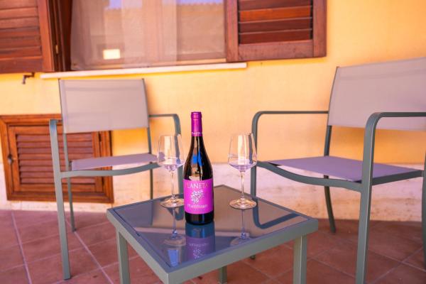 Zio Michele Selinunte - Beach Apartment With Patio & Free Parking - Castelvetrano
