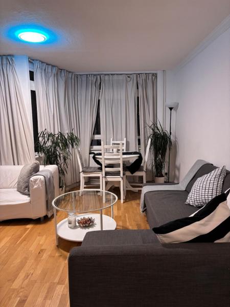 4 Bedroom Flat In London - Croydon