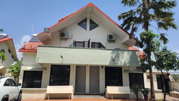 Villa Otio - Surat