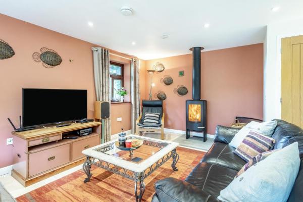 2 Bed In Woodbridge Oc-owls - Woodbridge