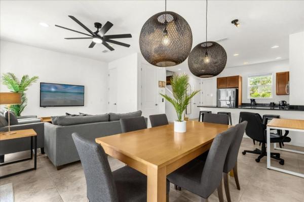 2 Bedrooms 25 Bathrooms Regal Oaks 2634 Cl - Celebration, FL