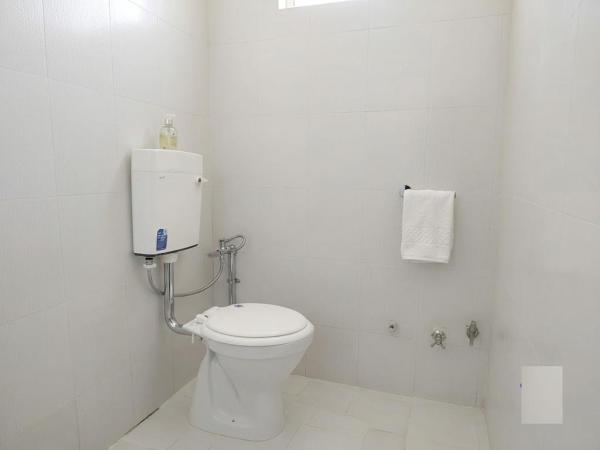 Planet Stays Cozy Room With Private Kitchen - 인도르