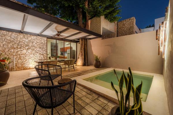 Casa Balada Santa Lucía With Parking By Cercana - Mérida