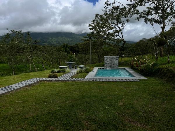 Pozas Y Cascadas La Presa Habitación 5 - Costa Rica