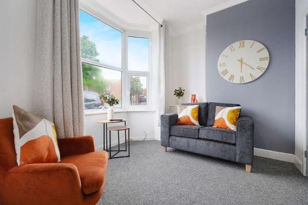 Spacious 4br Darlington Sleeps 8 By Stay With Us - Darlington