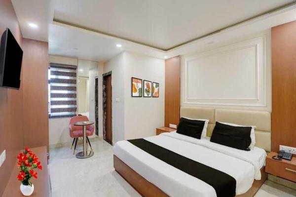 Hotel O Naubasta Crossway Kanpur Formerly Time - Kanpur