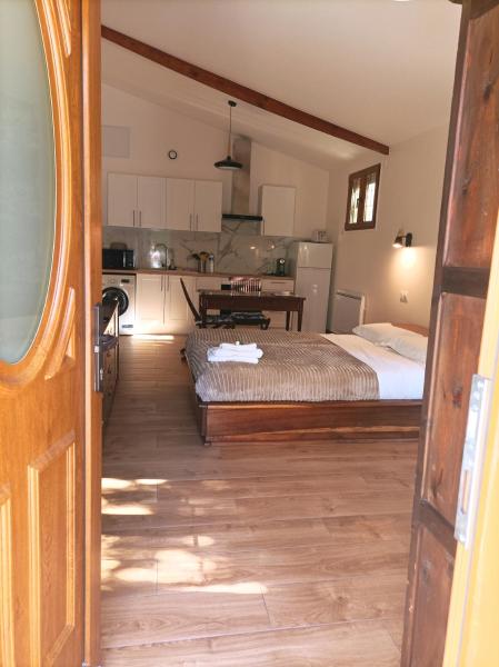 Iris Garden Cottage - Yvelines