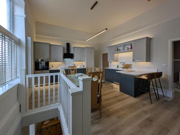 Cullercoats Coastal Escape - 3 Bedroom Modern Home - Pass The Keys - Tynemouth