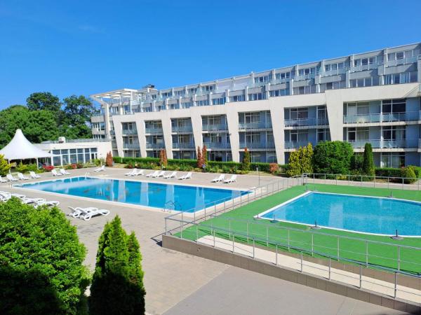 Apartments In Black Sea Star Complex - Chernomorets
