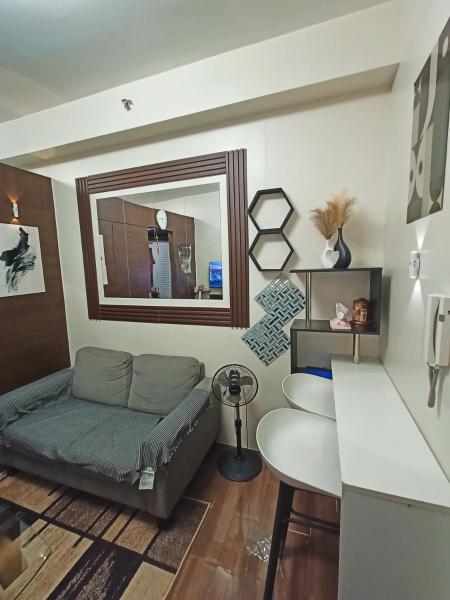 Air Residences Staycation By Paulheng - Makati