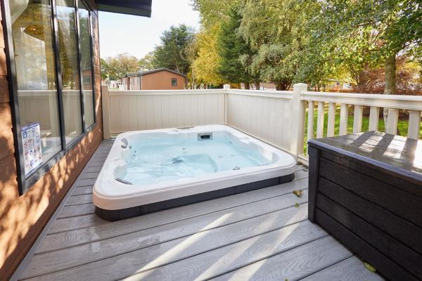 Hawthorne Villa With Hot Tub - Pocklington