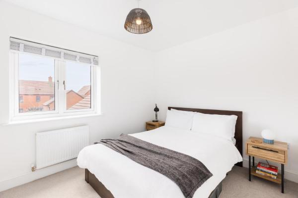 2 Bed Modern Terrace Leamington Spa - Pass The Keys - Royal Leamington Spa