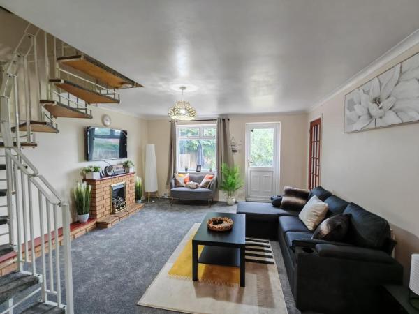 Elegant Stay In Birmingham For Contractors,family And Professionals - Bromsgrove