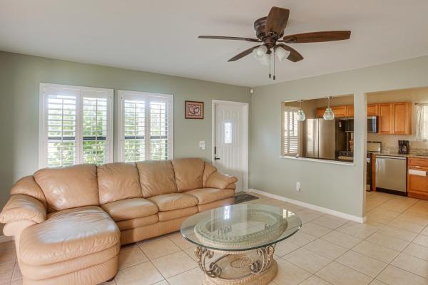 4 Mi To Beach Park! Canal-front Port Charlotte Gem - Port Charlotte, FL
