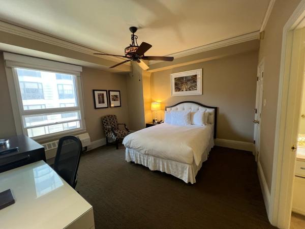 Kensington Park Hotel - Sausalito, CA
