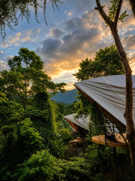 Qasa Boutique Hotel And Retreats - Lgbtq - Costa Rica