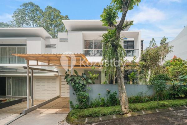Shafia Villa By Kozystay - Dago - Bandung