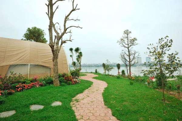 Nsh Riverside Glamping Resort - Hanói