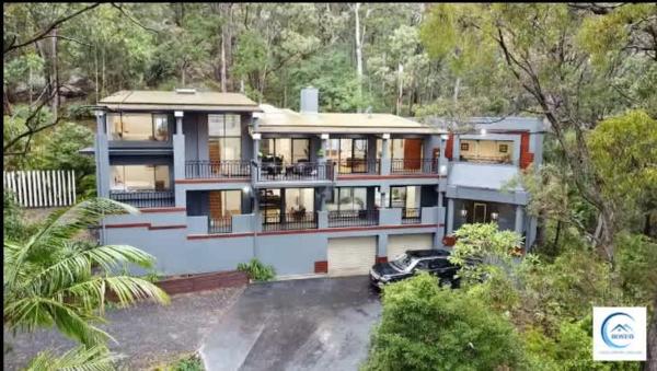 Stylish Saratoga Holiday House With Garden & Bbq - Sydney