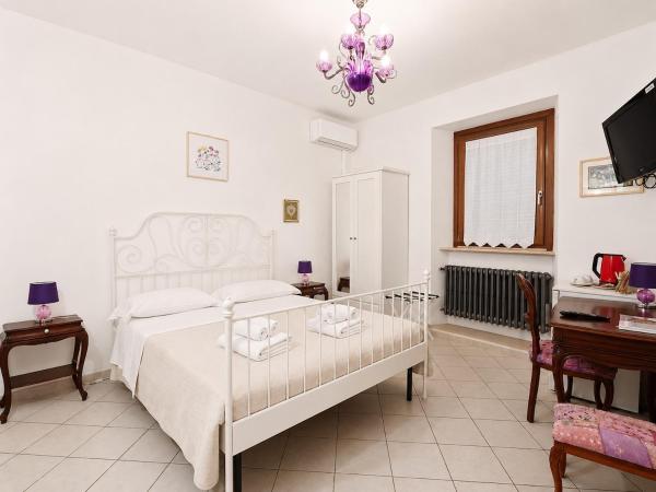 B&b La Viola - A Due Passi Dal Mare, Centro Storico E Stazione - Senigallia